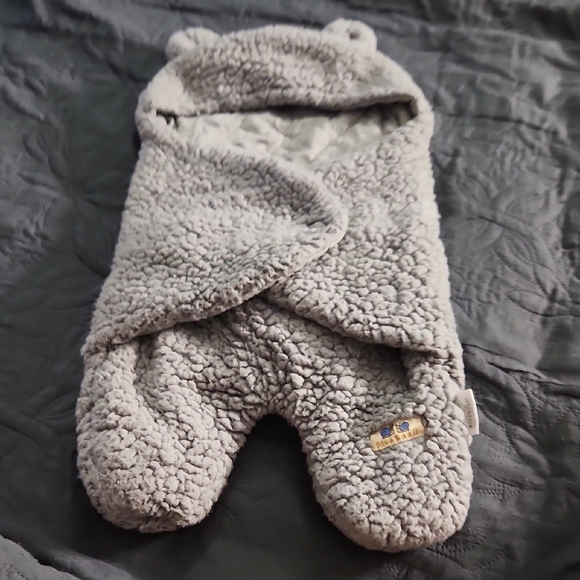 blue snail | Other | Bluesnail Baby Sherpa Fleece Swaddle Wrap Gray ...